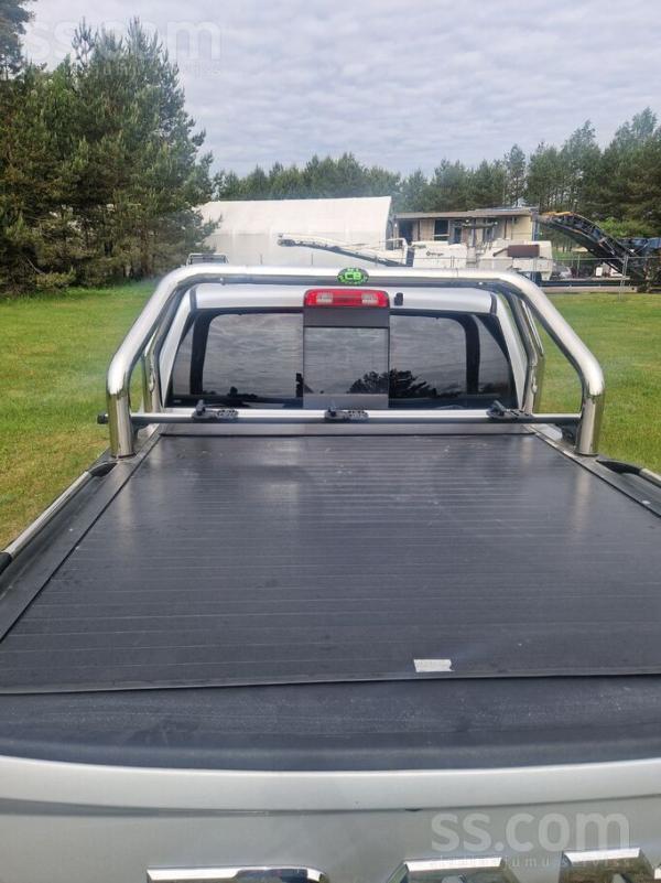 Dodge RAM 2016 in Riga, with an engine capacity of 3.00 L and mileage of 197 thousand km for 27000 €, photo 6 on AUTOMOTO.COM.LV