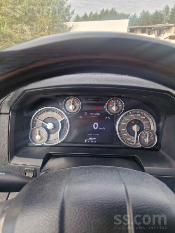 Dodge RAM 2016 in Riga, with an engine capacity of 3.00 L and mileage of 197 thousand km for 27000 €, photo 7 on AUTOMOTO.COM.LV