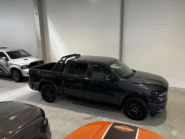 Dodge RAM 2025 Klaipėda vietnē Dodge RAM 2025 Klaipėda, ar dzinēja tilpumu 3.00 L un nobraukumu 17 tūkst. km par 47190 €, foto 9 vietnē AUTOMOTO.COM.LV