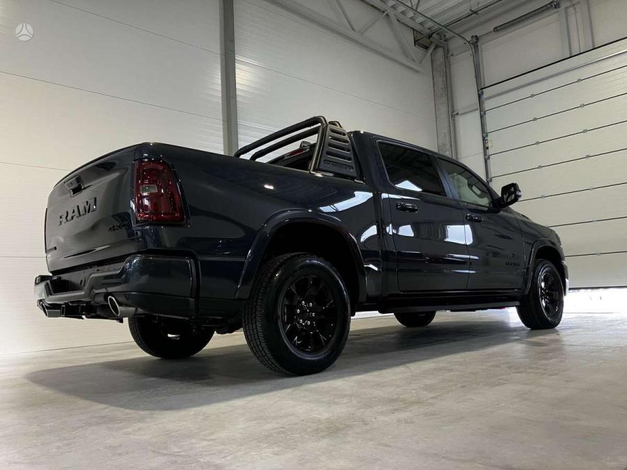 Dodge RAM 2025 Klaipėda, ar dzinēja tilpumu 3.00 L un nobraukumu 17 tūkst. km par 47190 €, foto 10 vietnē AUTOMOTO.COM.LV