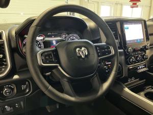 Dodge RAM 2025 Klaipėda, ar dzinēja tilpumu 3.00 L un nobraukumu 17 tūkst. km par 47190 €, foto 16 vietnē AUTOMOTO.COM.LV