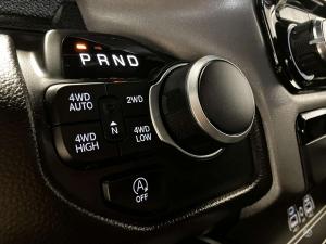 Dodge RAM 2025 Klaipėda, ar dzinēja tilpumu 3.00 L un nobraukumu 17 tūkst. km par 47190 €, foto 19 vietnē AUTOMOTO.COM.LV