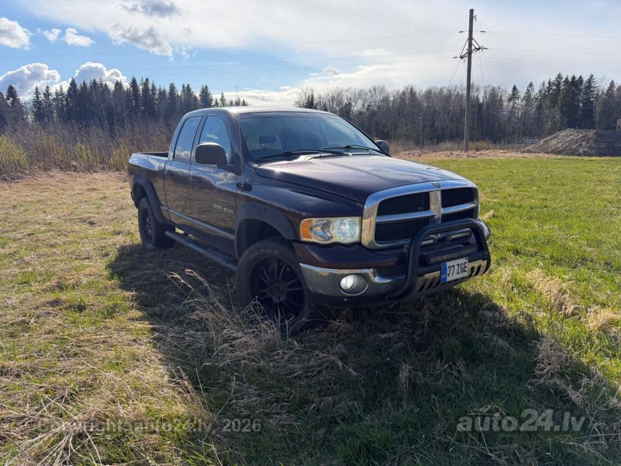 Red Dodge RAM 2004 in Tallinn, with an engine capacity of 5.70 L and mileage of 194 thousand km for 8500 €, photo 3 on AUTOMOTO.COM.LV