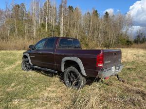 Red Dodge RAM 2004 in Tallinn, with an engine capacity of 5.70 L and mileage of 194 thousand km for 8500 €, photo 5 on AUTOMOTO.COM.LV