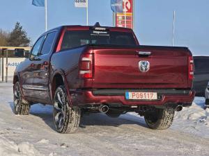 Sarkans Dodge RAM 2022 Viļņa, ar dzinēja tilpumu 5.70 L un nobraukumu 45 tūkst. km par 53000 €, foto 11 vietnē AUTOMOTO.COM.LV