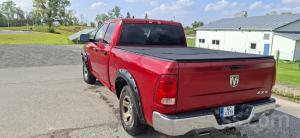 Sarkans Dodge RAM 2009 Bauska, ar dzinēja tilpumu 5.70 L un nobraukumu 383 tūkst. km par 11900 €, foto 5 vietnē AUTOMOTO.COM.LV