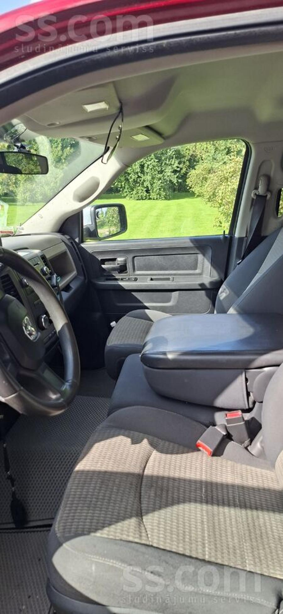 Sarkans Dodge RAM 2009 Bauska, ar dzinēja tilpumu 5.70 L un nobraukumu 383 tūkst. km par 11900 €, foto 7 vietnē AUTOMOTO.COM.LV