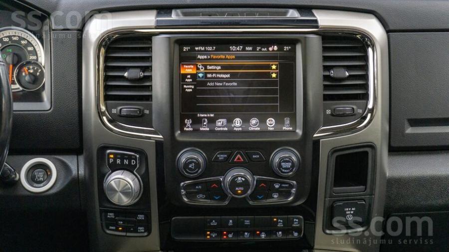 Red Dodge RAM 2015 in Riga, with an engine capacity of 5.70 L and mileage of 238 thousand km for 25990 €, photo 14 on AUTOMOTO.COM.LV