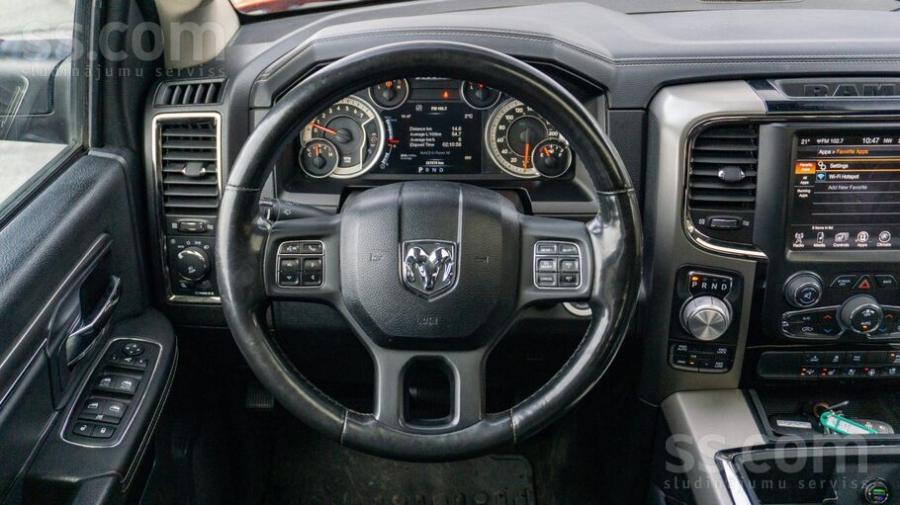 Red Dodge RAM 2015 in Riga, with an engine capacity of 5.70 L and mileage of 238 thousand km for 25990 €, photo 15 on AUTOMOTO.COM.LV