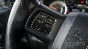 Red Dodge RAM 2015 in Riga, with an engine capacity of 5.70 L and mileage of 238 thousand km for 25990 €, photo 22 on AUTOMOTO.COM.LV