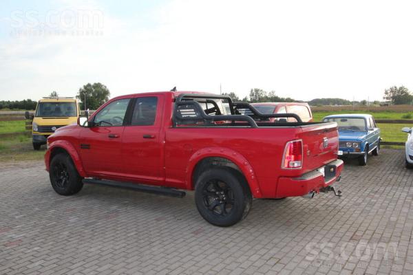 Sarkans Dodge RAM 2016 Liepāja, ar dzinēja tilpumu 3.00 L un nobraukumu 164 tūkst. km par 24000 €, foto 9 vietnē AUTOMOTO.COM.LV