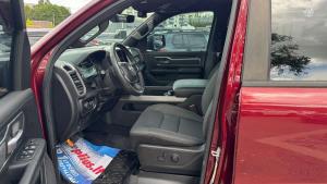 Sarkans Dodge RAM 2019 Ukmergė, ar dzinēja tilpumu 5.65 L un nobraukumu 54 tūkst. km par 19999 €, foto 12 vietnē AUTOMOTO.COM.LV