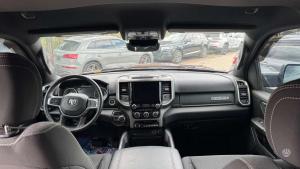 Sarkans Dodge RAM 2019 Ukmergė, ar dzinēja tilpumu 5.65 L un nobraukumu 54 tūkst. km par 19999 €, foto 15 vietnē AUTOMOTO.COM.LV