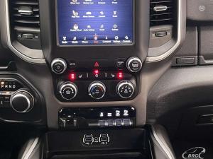 Sarkans Dodge RAM 2019 Viļņa, ar dzinēja tilpumu 6.42 L un nobraukumu 86 tūkst. km par 33900 €, foto 21 vietnē AUTOMOTO.COM.LV
