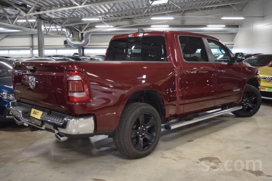 Red Dodge RAM 2020 in Riga, with an engine capacity of 3.00 L and mileage of 156 thousand km for 34900 €, photo 2 on AUTOMOTO.COM.LV
