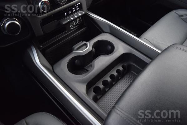 Sarkans Dodge RAM 2020 Rīga, ar dzinēja tilpumu 3.00 L un nobraukumu 156 tūkst. km par 31900 €, foto 5 vietnē AUTOMOTO.COM.LV
