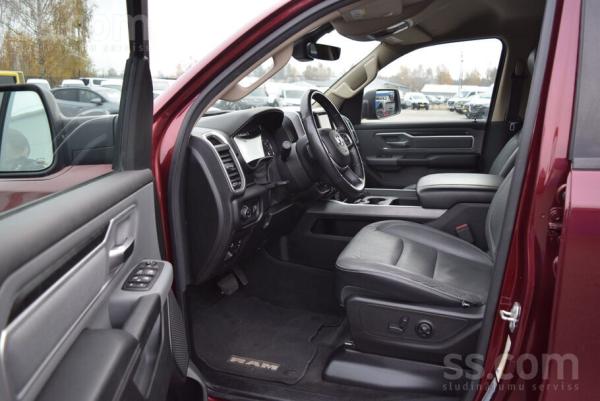 Red Dodge RAM 2020 in Riga, with an engine capacity of 3.00 L and mileage of 156 thousand km for 31900 €, photo 3 on AUTOMOTO.COM.LV