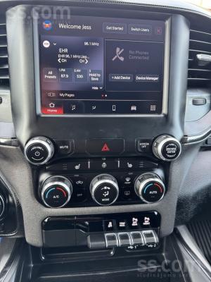 Sarkans Dodge RAM 2022 Liepāja, ar dzinēja tilpumu 5.70 L un nobraukumu 41 tūkst. km par 38000 €, foto 16 vietnē AUTOMOTO.COM.LV