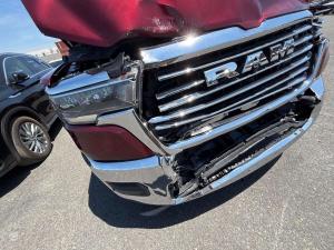 Sarkans Dodge RAM 2025 Ukmergė, ar dzinēja tilpumu 3.00 L un nobraukumu 17 tūkst. km par 29999 €, foto 11 vietnē AUTOMOTO.COM.LV