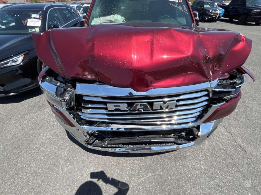 Sarkans Dodge RAM 2025 Ukmergė, ar dzinēja tilpumu 3.00 L un nobraukumu 17 tūkst. km par 29999 €, foto 12 vietnē AUTOMOTO.COM.LV