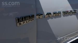 White Dodge RAM 2011 in Liepaja, with an engine capacity of 5.70 L and mileage of 285 thousand km for 17500 €, photo 11 on AUTOMOTO.COM.LV