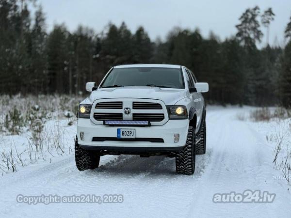 White Dodge RAM 2016 in Tallinn, with an engine capacity of 5.70 L and mileage of 202 thousand km for 23000 €, photo 2 on AUTOMOTO.COM.LV