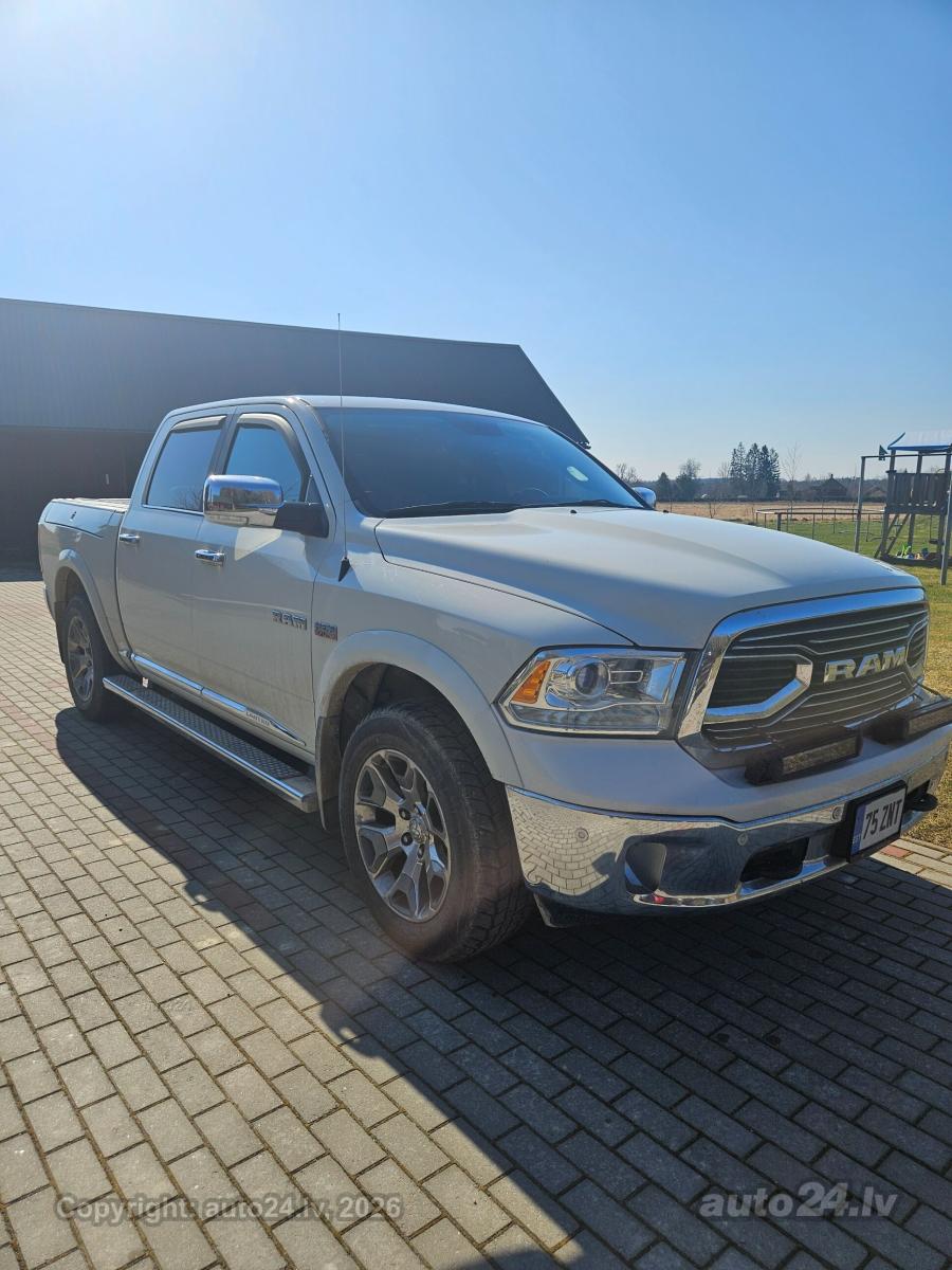 White Dodge RAM 2017 in Tallinn, with an engine capacity of 5.70 L and mileage of 168 thousand km for 36000 €, photo 1 on AUTOMOTO.COM.LV