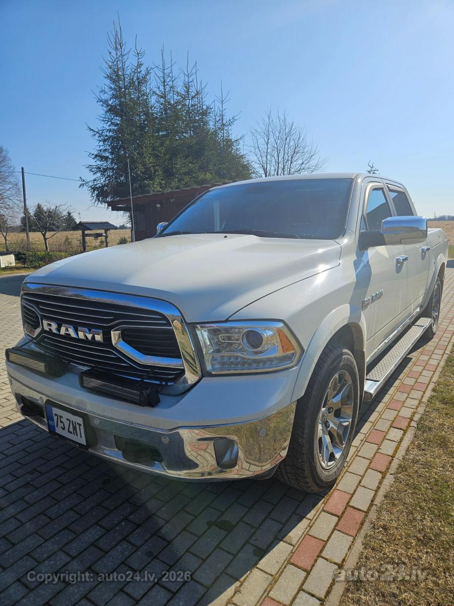 White Dodge RAM 2017 in Tallinn, with an engine capacity of 5.70 L and mileage of 168 thousand km for 36000 €, photo 3 on AUTOMOTO.COM.LV