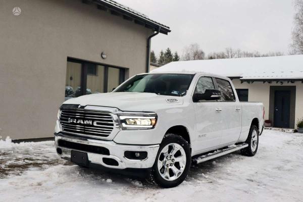 Balts Dodge RAM 2019 Viļņa, ar dzinēja tilpumu 5.70 L un nobraukumu 86 tūkst. km par 34800 €, foto 1 vietnē AUTOMOTO.COM.LV
