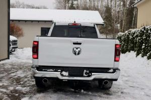 White Dodge RAM 2019 in Vilnius, with an engine capacity of 5.70 L and mileage of 87 thousand km for 34800 €, photo 7 on AUTOMOTO.COM.LV