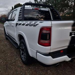 Balts Dodge RAM 2025 Plungė, ar dzinēja tilpumu 3.00 L un nobraukumu 22 tūkst. km par 59000 €, foto 4 vietnē AUTOMOTO.COM.LV