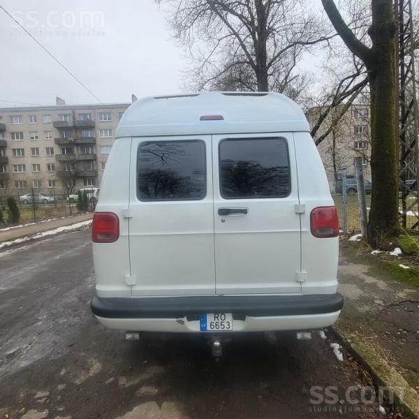 Balts Dodge RAM 1998 Rīga, ar dzinēja tilpumu 5.20 L un nobraukumu 190 tūkst. km par 18000 €, foto 4 vietnē AUTOMOTO.COM.LV