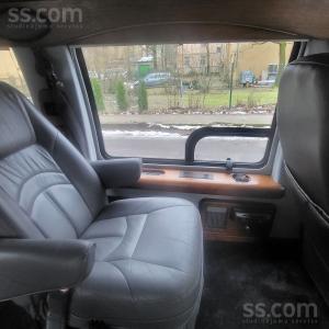 Balts Dodge RAM 1998 Rīga, ar dzinēja tilpumu 5.20 L un nobraukumu 190 tūkst. km par 18000 €, foto 6 vietnē AUTOMOTO.COM.LV