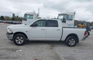 Balts Dodge RAM 2015 Viļņa, ar dzinēja tilpumu 5.65 L un nobraukumu 341 tūkst. km par 7700 €, foto 8 vietnē AUTOMOTO.COM.LV