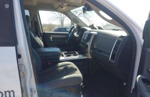 Balts Dodge RAM 2015 Viļņa, ar dzinēja tilpumu 5.65 L un nobraukumu 341 tūkst. km par 7700 €, foto 16 vietnē AUTOMOTO.COM.LV