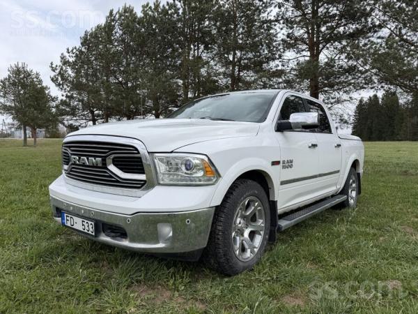 Balts Dodge RAM 2016 Rēzekne, ar dzinēja tilpumu 3.00 L un nobraukumu 255 tūkst. km par 26500 €, foto 2 vietnē AUTOMOTO.COM.LV