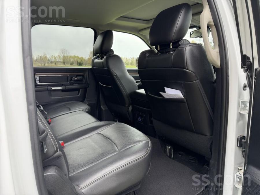 Balts Dodge RAM 2016 Rēzekne, ar dzinēja tilpumu 3.00 L un nobraukumu 255 tūkst. km par 26500 €, foto 6 vietnē AUTOMOTO.COM.LV