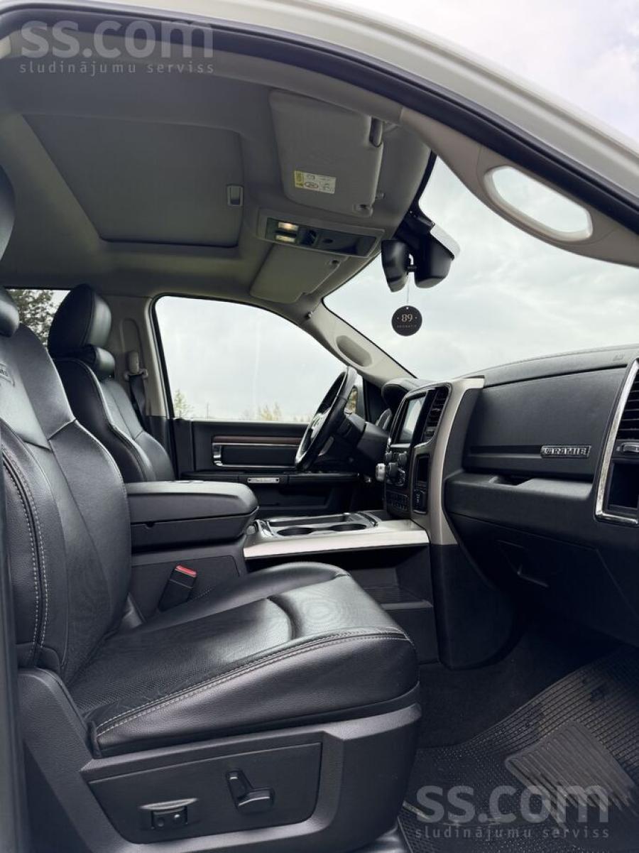 Balts Dodge RAM 2016 Rēzekne, ar dzinēja tilpumu 3.00 L un nobraukumu 255 tūkst. km par 26500 €, foto 8 vietnē AUTOMOTO.COM.LV
