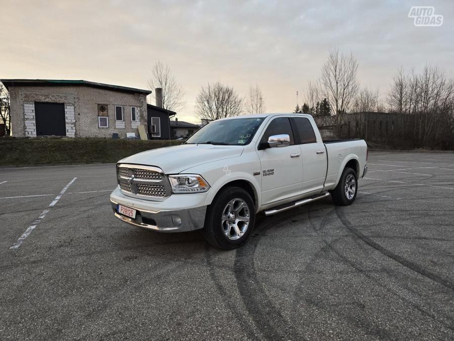 Balts Dodge RAM 2017 Alīta, ar dzinēja tilpumu 5.70 L un nobraukumu 250 tūkst. km par 18900 €, foto 1 vietnē AUTOMOTO.COM.LV