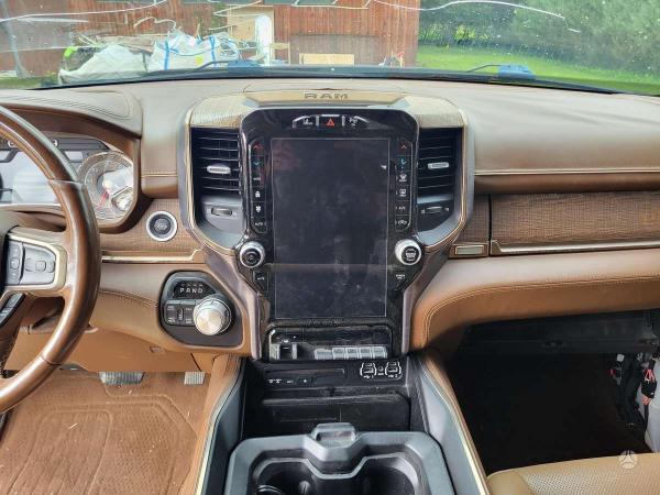 Balts Dodge RAM 2019 Biržai, ar dzinēja tilpumu 5.70 L un nobraukumu 154 tūkst. km par 26000 €, foto 8 vietnē AUTOMOTO.COM.LV
