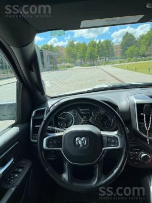 Balts Dodge RAM 2022 Rīga, ar dzinēja tilpumu 5.70 L un nobraukumu 64 tūkst. km par 37000 €, foto 11 vietnē AUTOMOTO.COM.LV