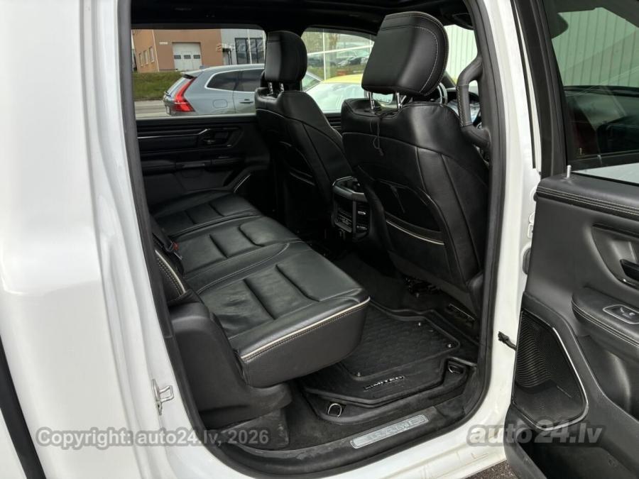 Balts Dodge RAM 2022 Tartu, ar dzinēja tilpumu 5.70 L un nobraukumu 205 tūkst. km par 39000 €, foto 11 vietnē AUTOMOTO.COM.LV