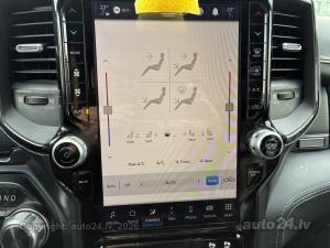 Balts Dodge RAM 2022 Tartu, ar dzinēja tilpumu 5.70 L un nobraukumu 205 tūkst. km par 39000 €, foto 15 vietnē AUTOMOTO.COM.LV