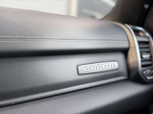 Balts Dodge RAM 2023 Kauņa, ar dzinēja tilpumu 5.70 L un nobraukumu 34 tūkst. km par 50820 €, foto 26 vietnē AUTOMOTO.COM.LV