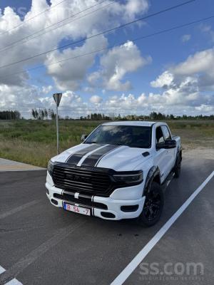 Balts Dodge RAM 2023 Liepāja, ar dzinēja tilpumu 5.70 L un nobraukumu 23 tūkst. km par 47900 €, foto 5 vietnē AUTOMOTO.COM.LV