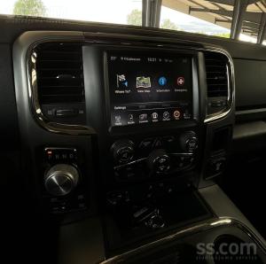 Yellow Dodge RAM 2016 in Riga, with an engine capacity of 5.70 L and mileage of 185 thousand km for 34200 €, photo 35 on AUTOMOTO.COM.LV