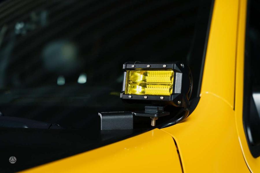 Yellow Dodge RAM 2023 in Vilnius, with an engine capacity of 6.16 L and mileage of 16 thousand km for 119999 €, photo 12 on AUTOMOTO.COM.LV