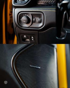 Yellow Dodge RAM 2023 in Vilnius, with an engine capacity of 6.16 L and mileage of 16 thousand km for 119999 €, photo 27 on AUTOMOTO.COM.LV