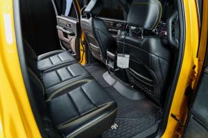 Yellow Dodge RAM 2023 in Vilnius, with an engine capacity of 6.16 L and mileage of 16 thousand km for 119999 €, photo 41 on AUTOMOTO.COM.LV