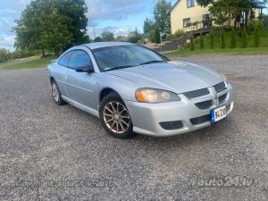 Pelēks Dodge Stratus 2004 Tallina, ar dzinēja tilpumu 2.40 L un nobraukumu 167 tūkst. km par 1499 €, foto  vietnē AUTOMOTO.COM.LV